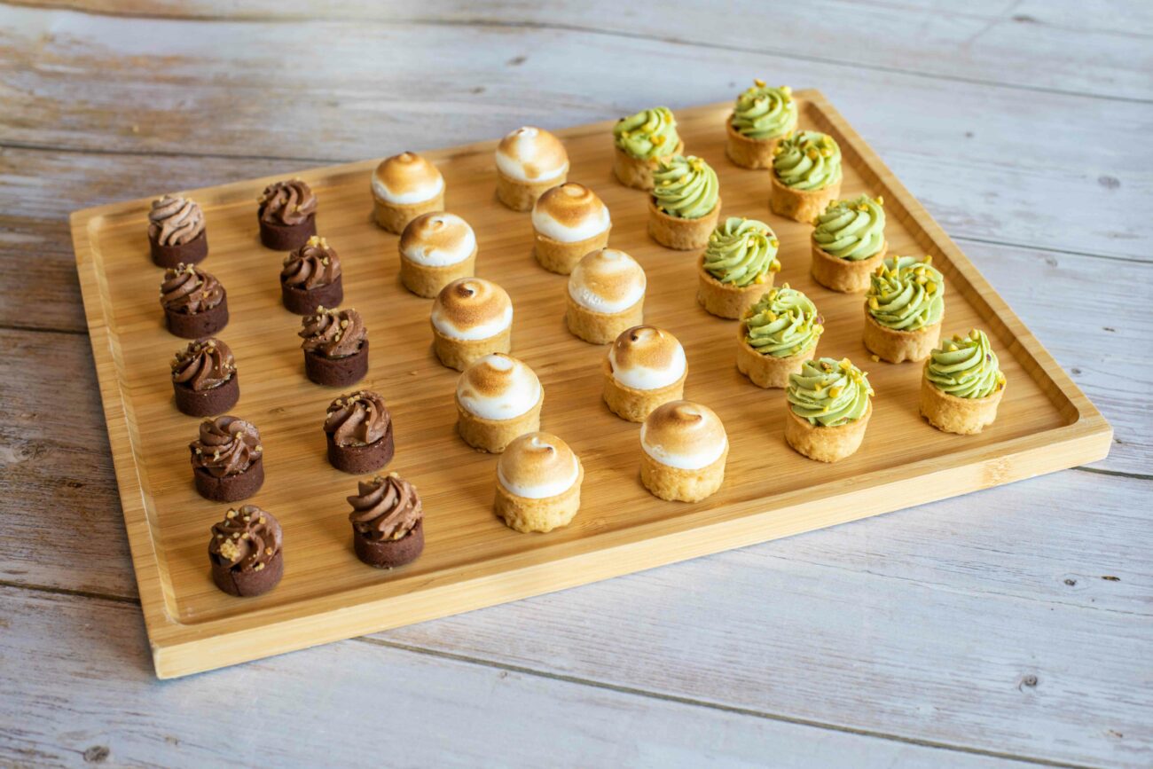 Plateau de mini tartelettes sucrées (x30) - Philémon Traiteur